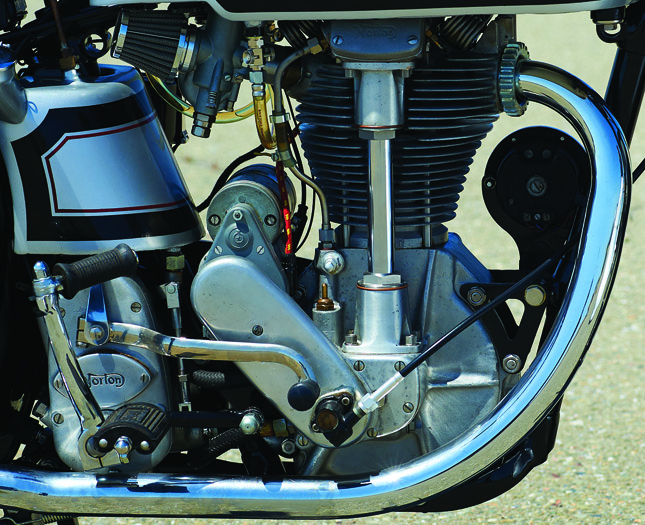 1948 Norton International Model 30 - Motorcycle Classics